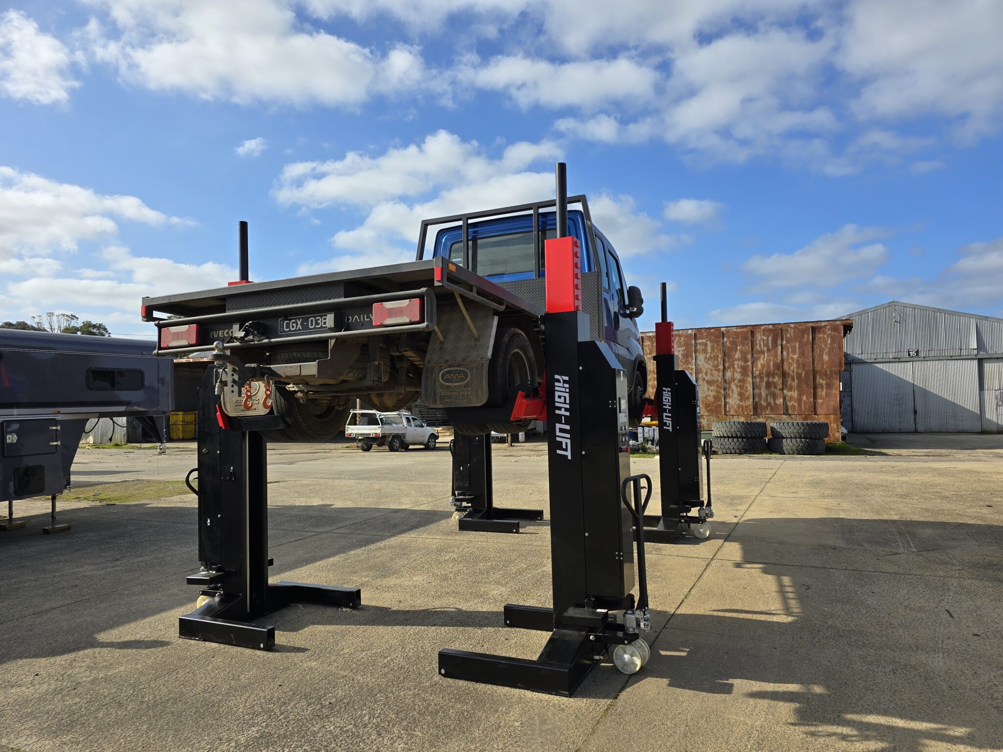 Wireless Mobile Truck Column Lift Hoist, Bus, Forklift. Caravan, Lift ...